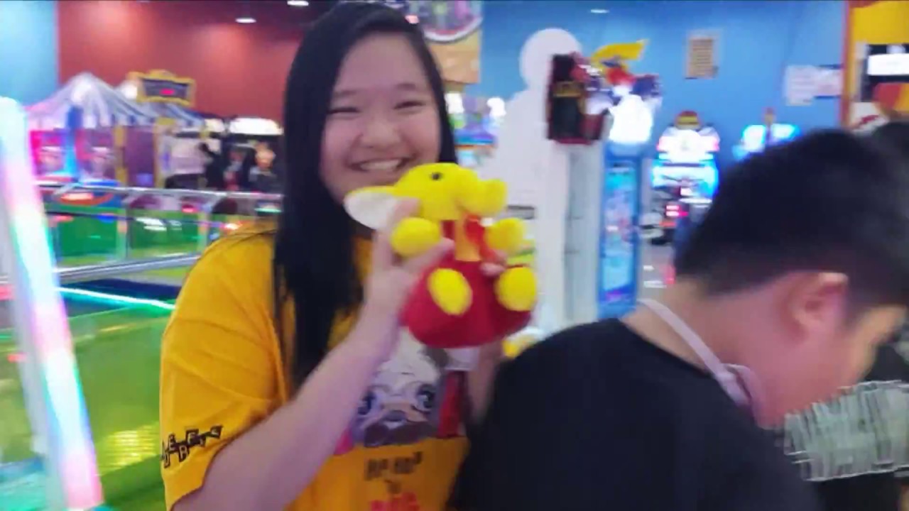 JOSH & JONATHAN NANGIS????!!! CLAW MACHINE CHALLENGE ~ JJC FAM TEAM ...