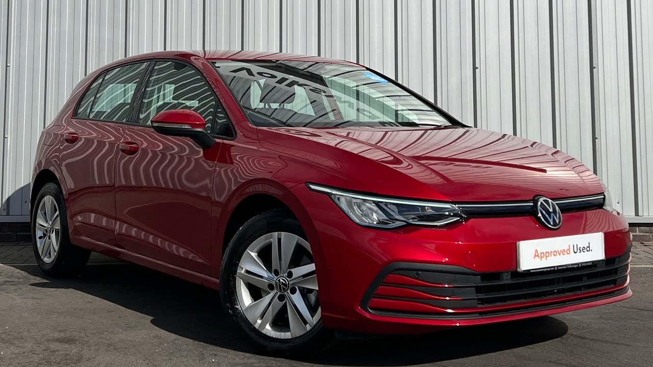 Volkswagen Golf 8 Life 1.0 eTSI MHEV 7-Speed DSG | Lancaster Volkswagen ...