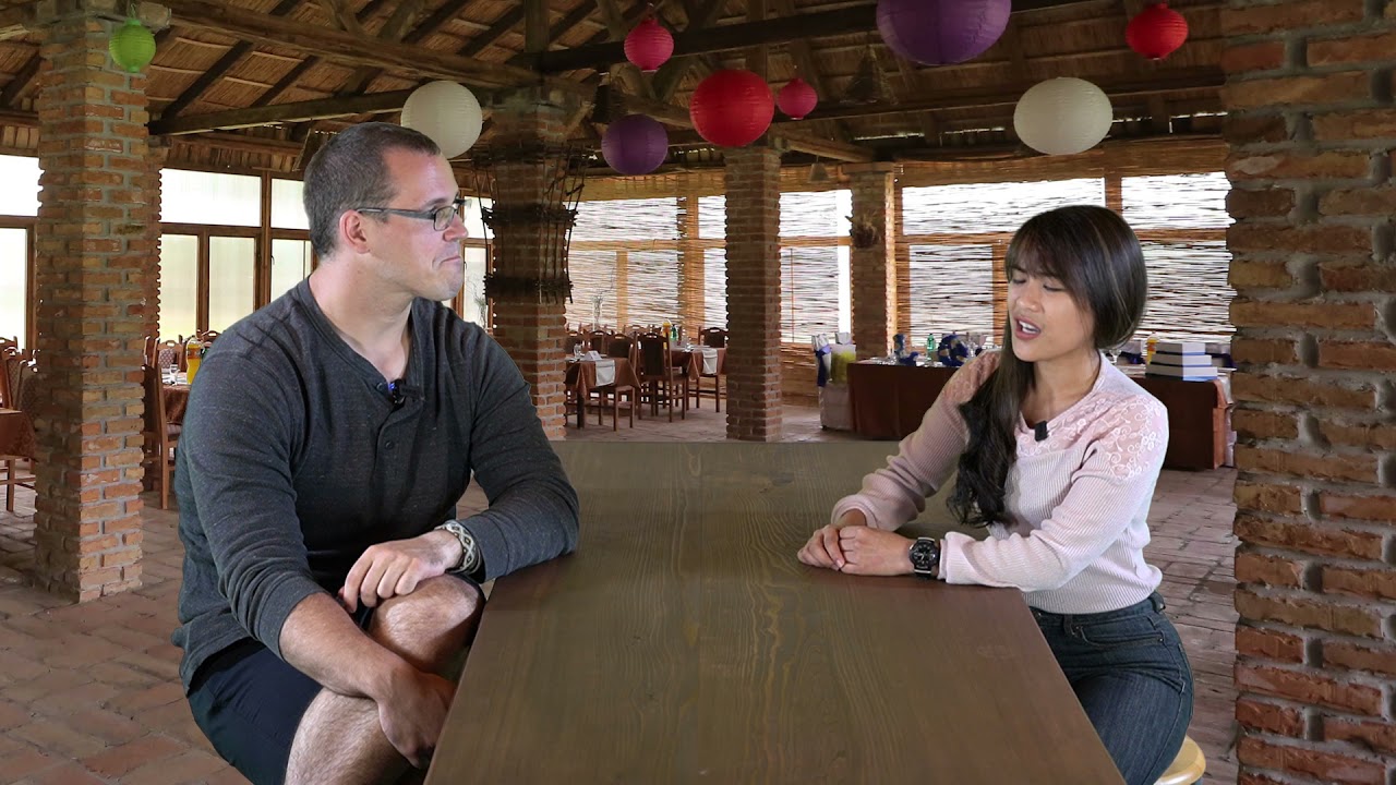 Conversation 14: Movies | Everyday Conversation - YouTube