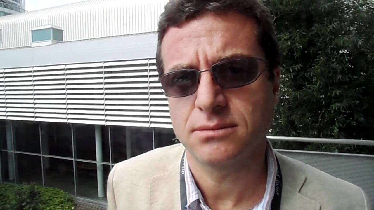 Intervista a Max Fabian - Pausa Caffè Festival - YouTube