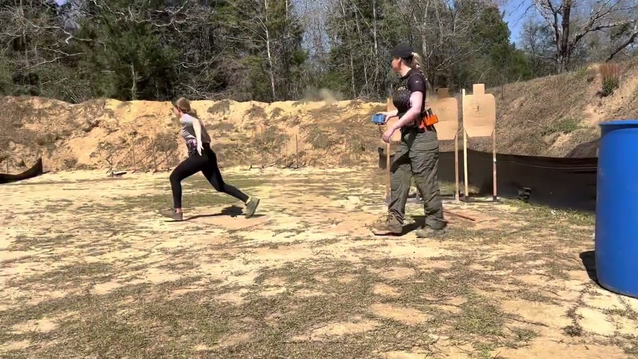 Day 1 #2 Kita Busse Smart Move Movement training. #uspsa #gunslinger # ...