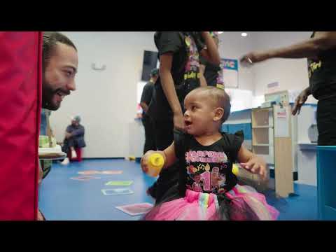 Harper Freeman first birthday 🥳 - YouTube