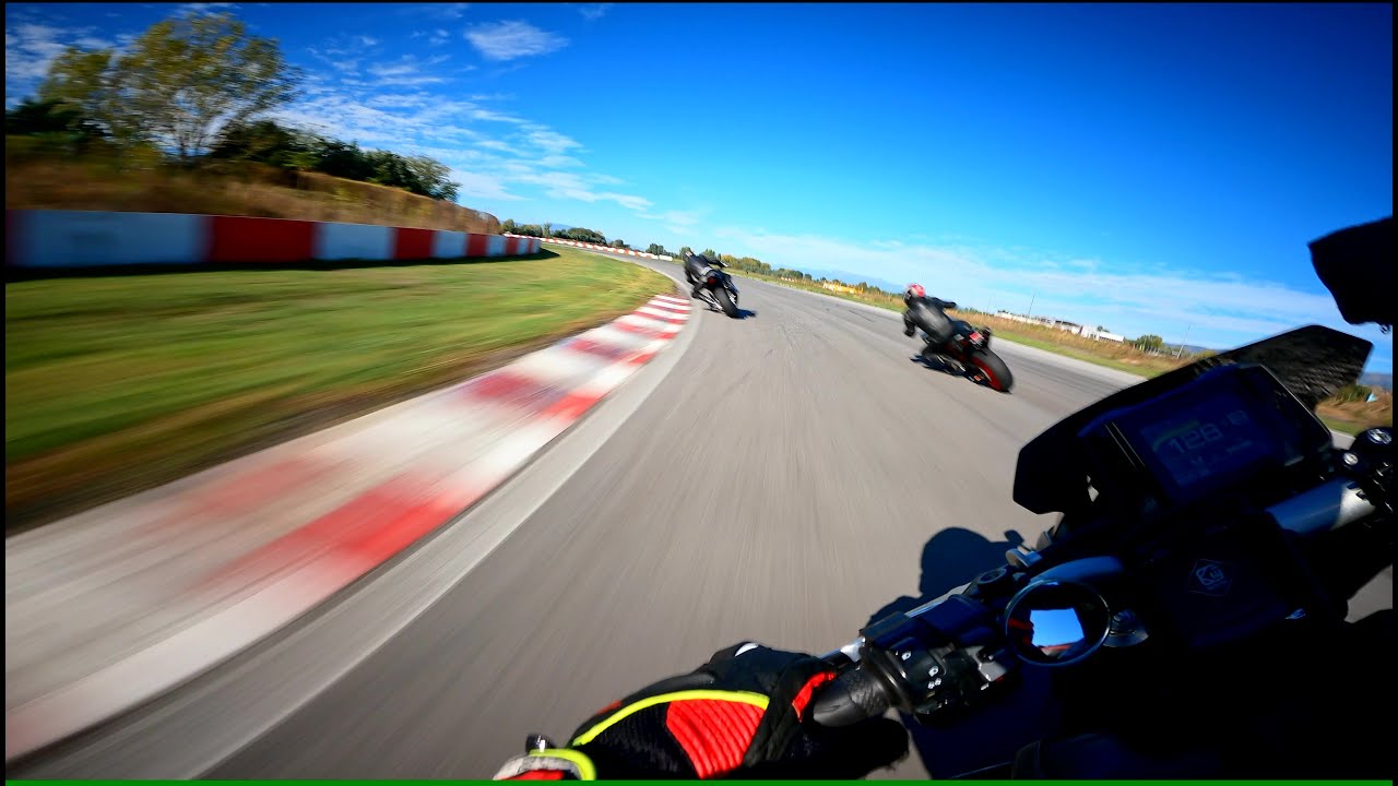 Yamaha MT-09 Full Session Track | Serres Racing Circuit - YouTube