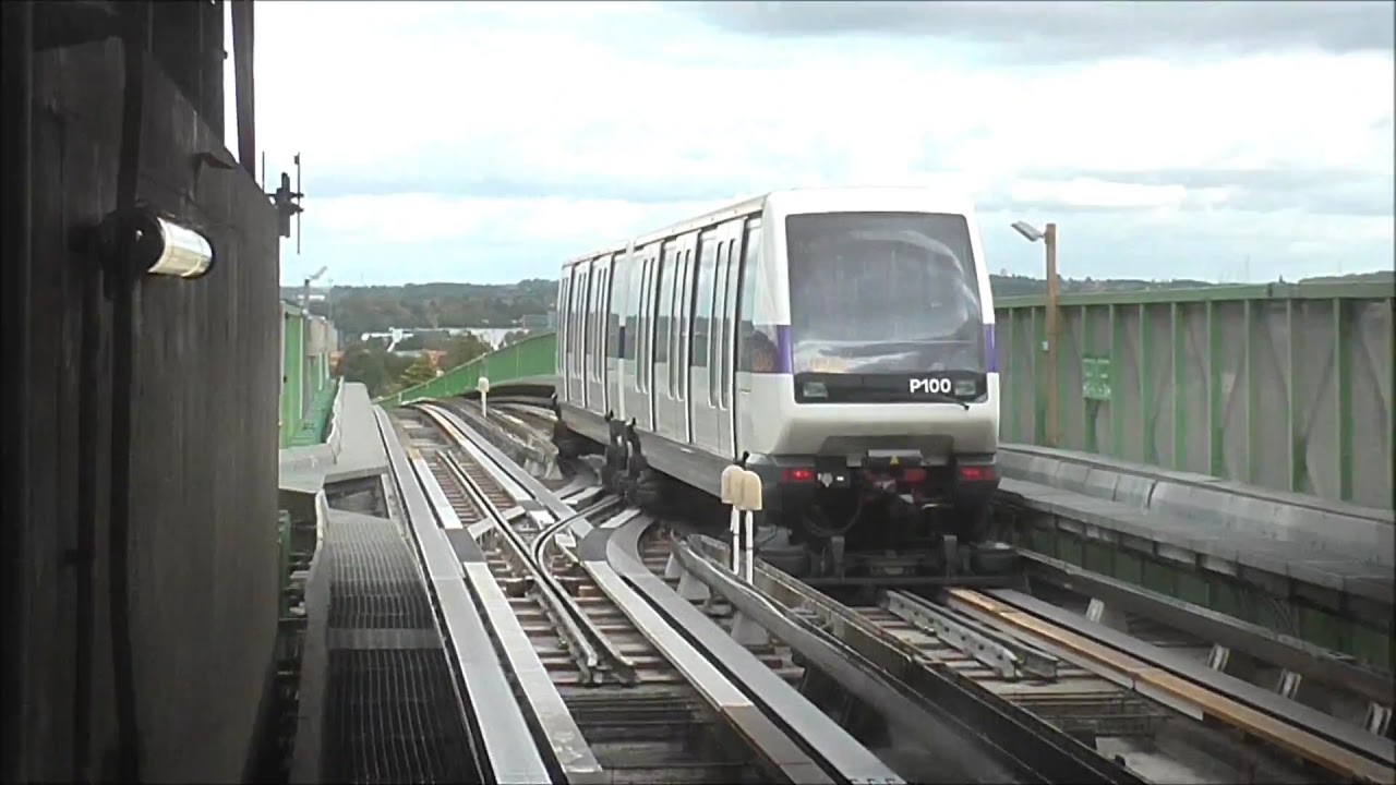 VAL208 NG : Sur la ligne A du métro de Toulouse - YouTube