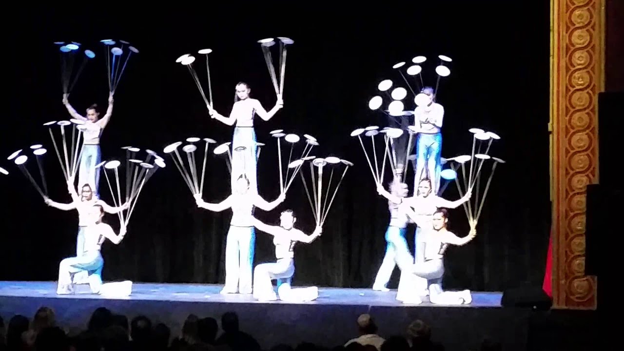 Peking Acrobats of China spinning plates, Englewood NJ 2014 - YouTube