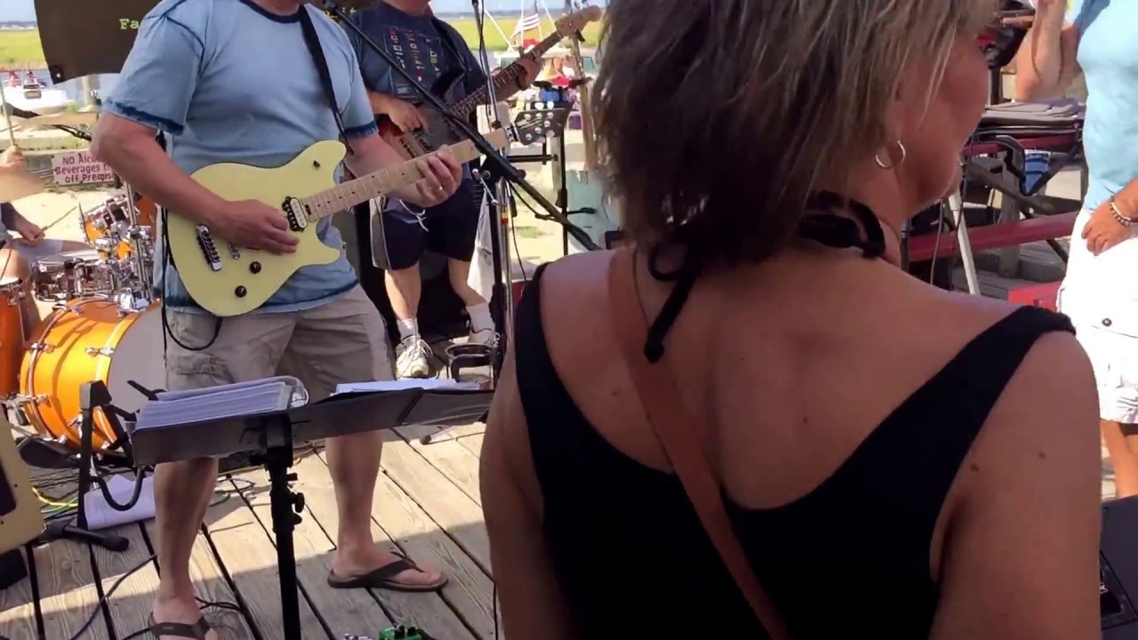 Bob Ruggiero shreds with The Byrne Unit 2017 - YouTube