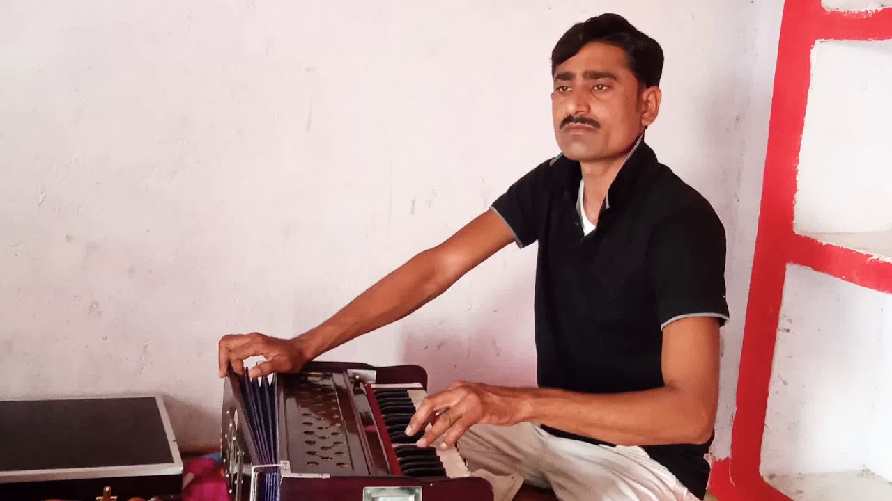 GAJAL -LA PILA DE SHATHIYA. SINGING BY AJAY DWIVEDI - YouTube