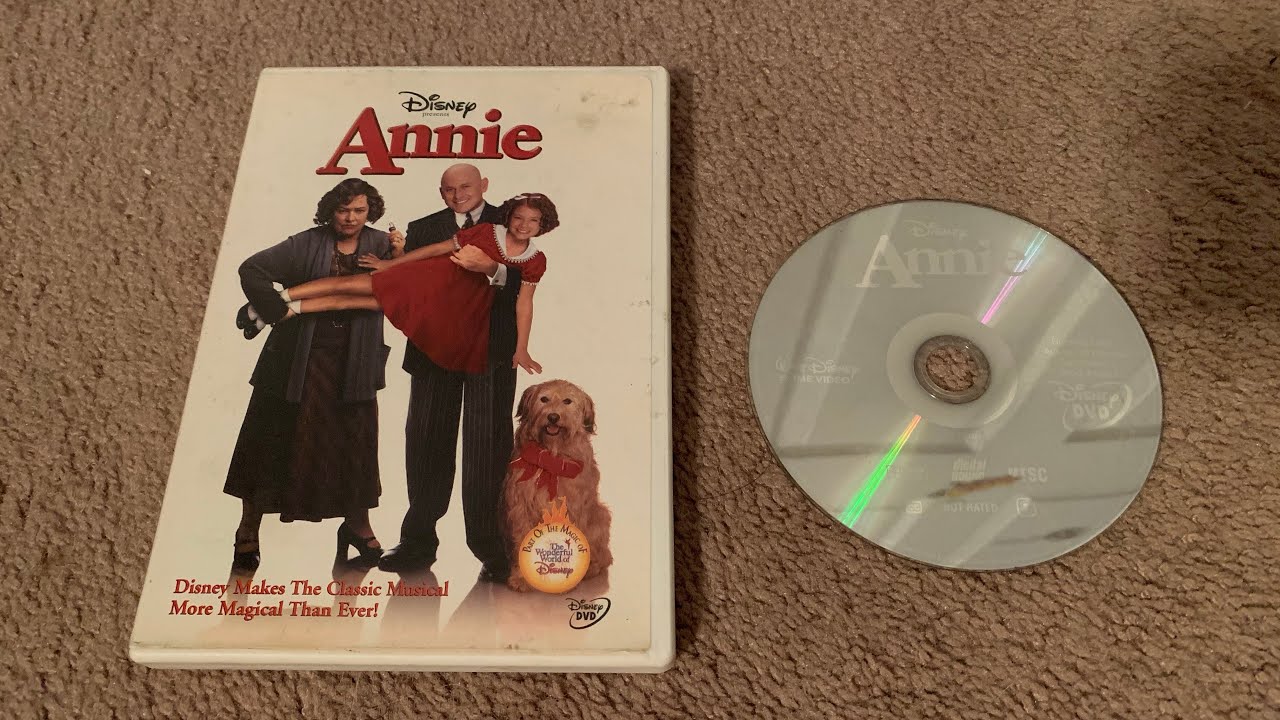 Opening to Annie 2000 DVD - YouTube