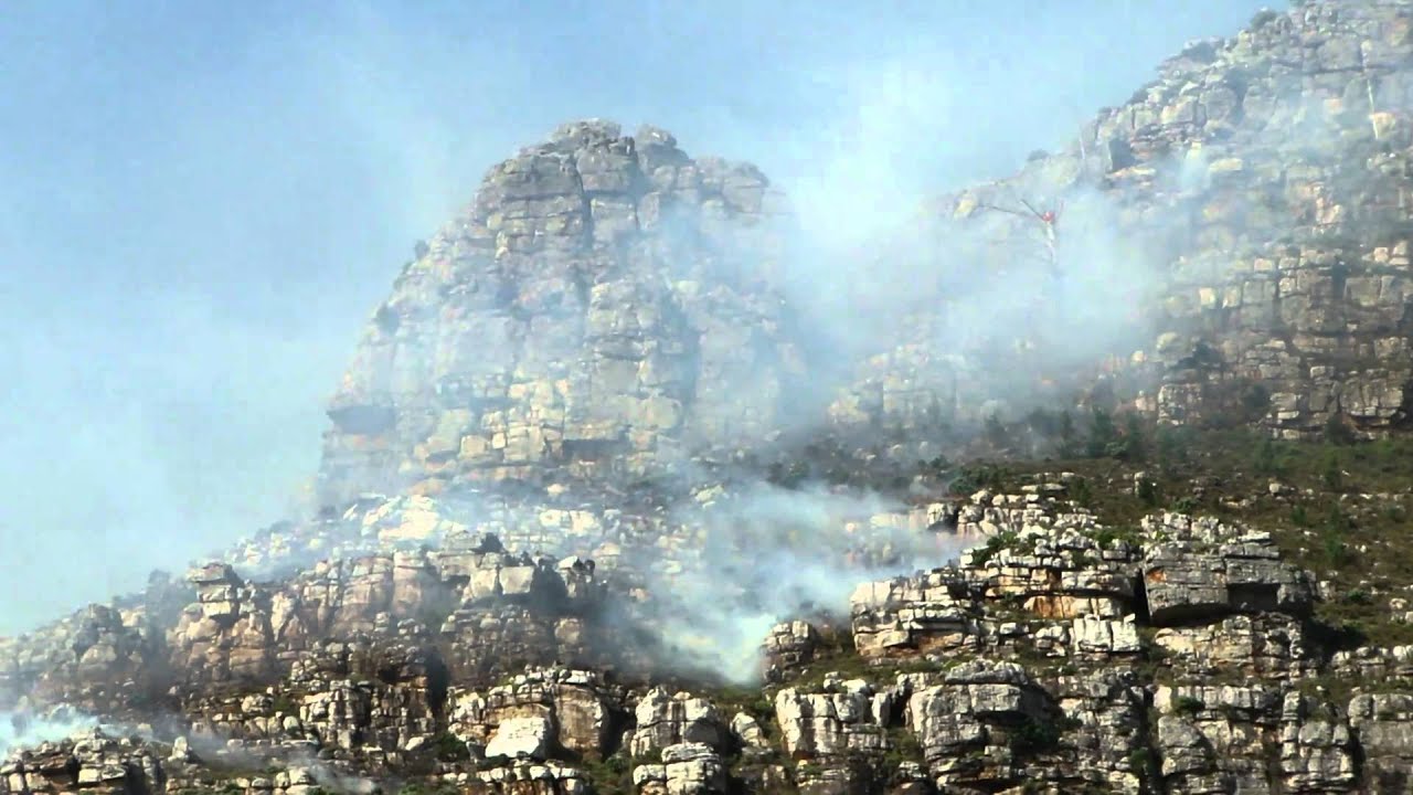 Fire in Hout Bay - YouTube