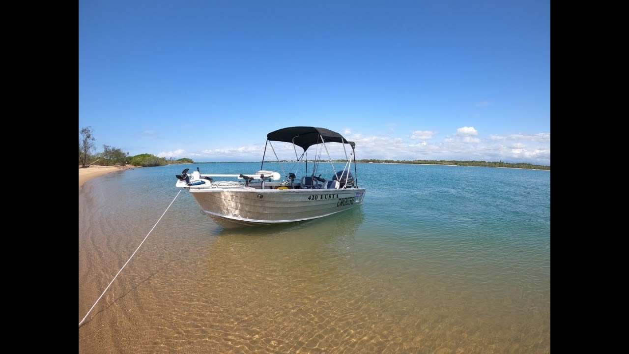 Tidal influences making Sand bars at Taylor's Beach NQ - YouTube