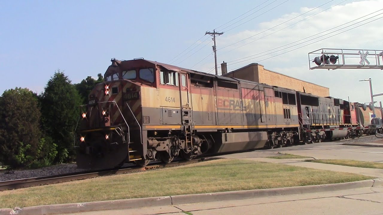 Railfanning Railroads of The Midwest Ep 17 - YouTube