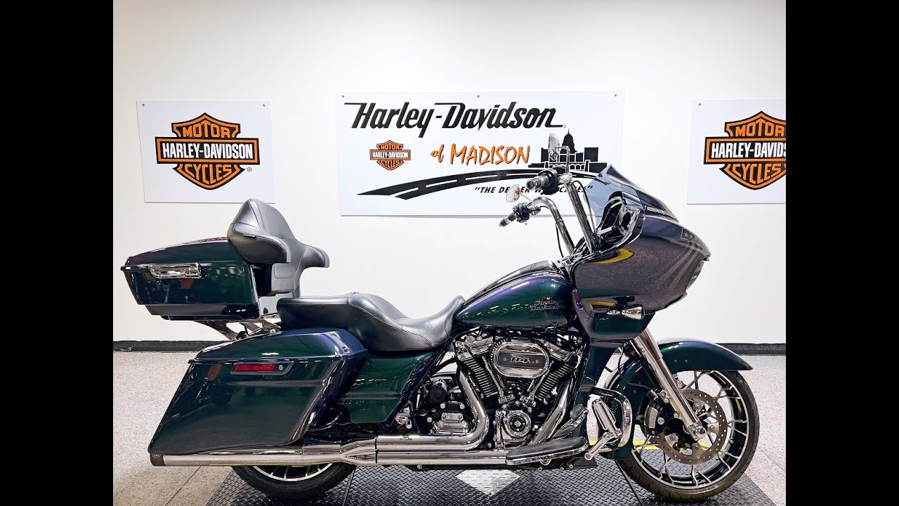 2021 Harley Davidson Road Glide Special FLTRXS snake venom - YouTube