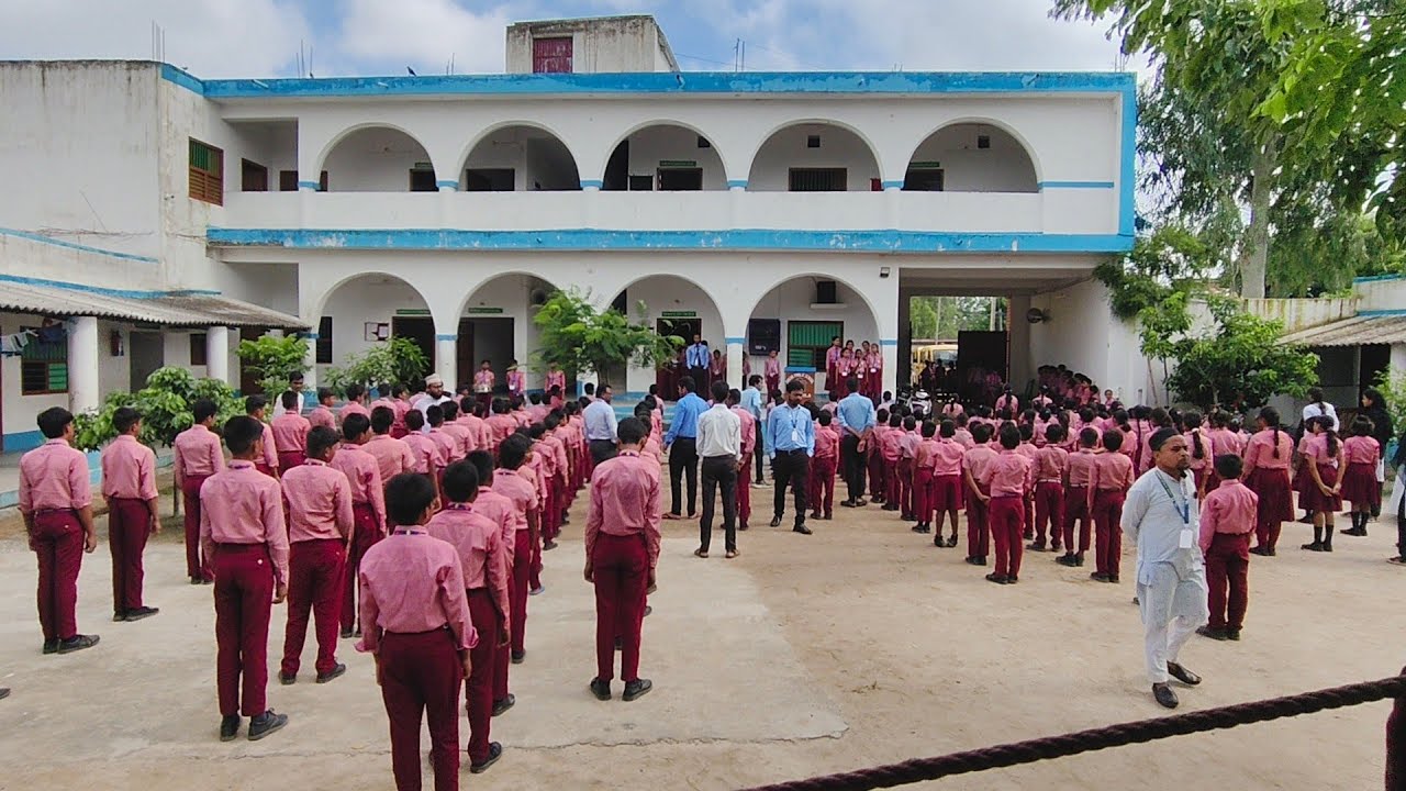School ka bacche sab - YouTube