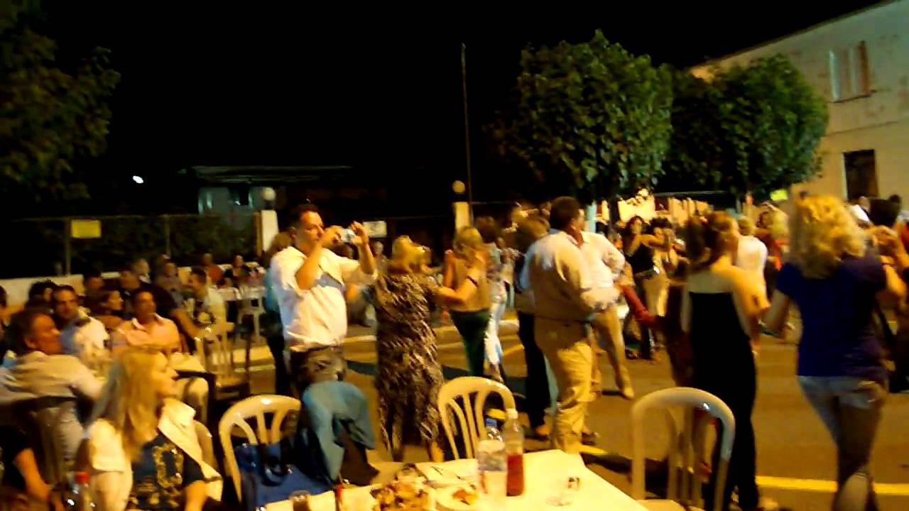 ΚΑΜΕΝΙΤΣΑ ΑΝΤΑΜΩΜΑ 2012 - YouTube