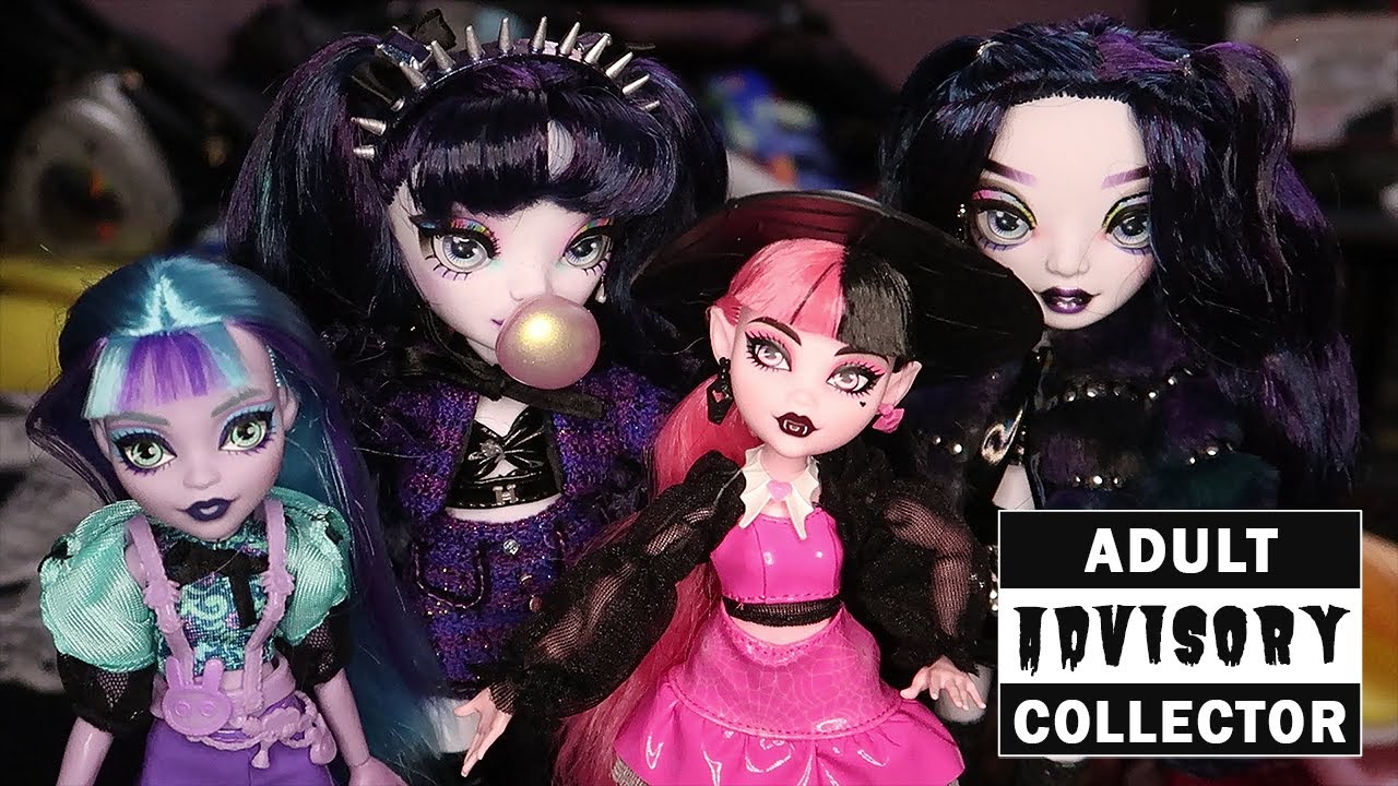 Doll Haul - Shadow High Twins, Twyla Skulltimate Secrets, Monster High ...