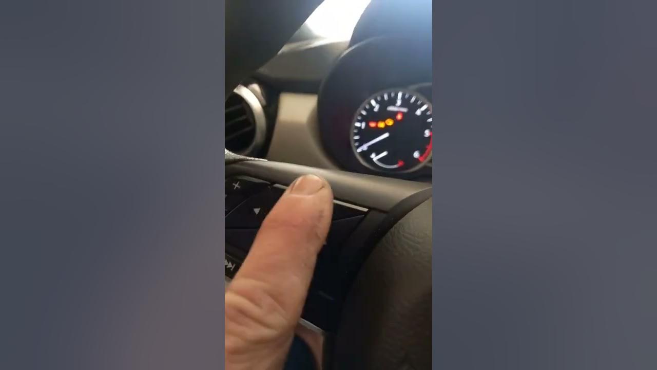 come spegnere la spia tagliando reset service micra 2017 - YouTube