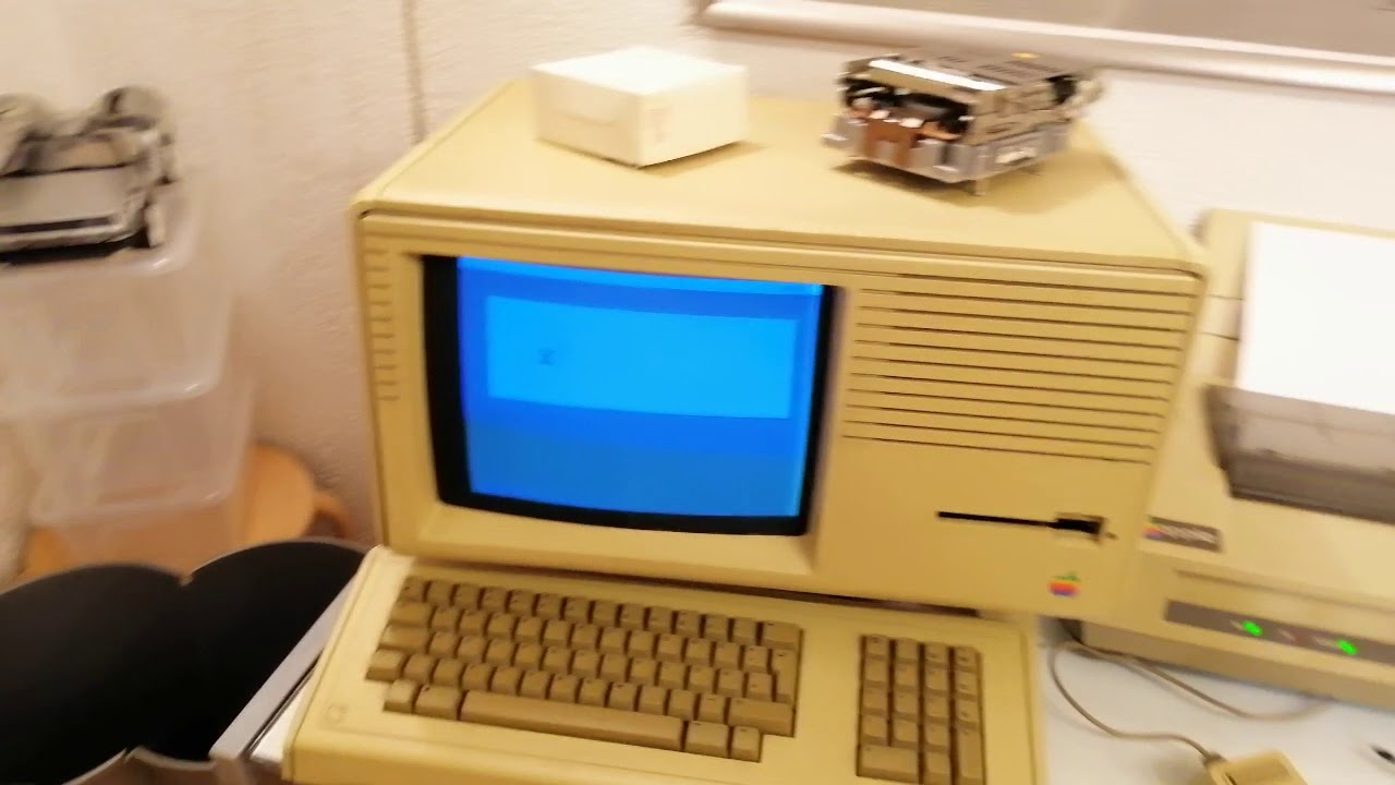 Apple Lisa Macintosh XL by SUN Remarketing - Demo - First Run in 30 ...