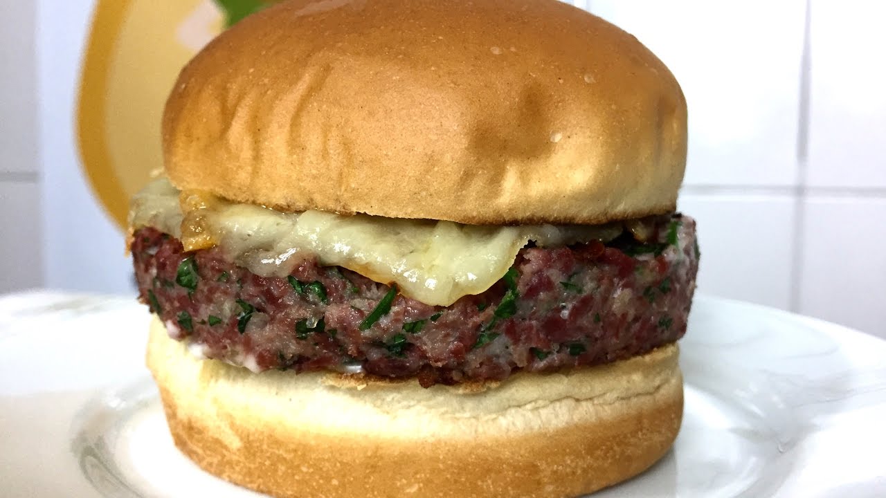 0076 - Burger Nordestino (carne seca com requeijão do norte) - YouTube