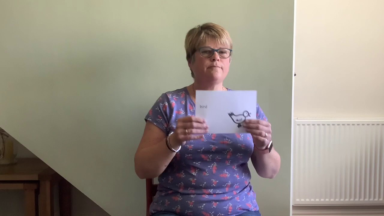 In The Garden In Makaton - YouTube