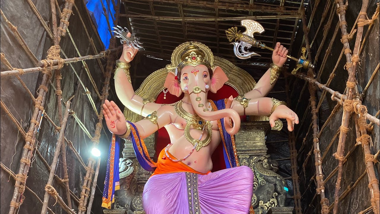 Khetwadi cha raja agman shola 🙏🏽👑 - YouTube