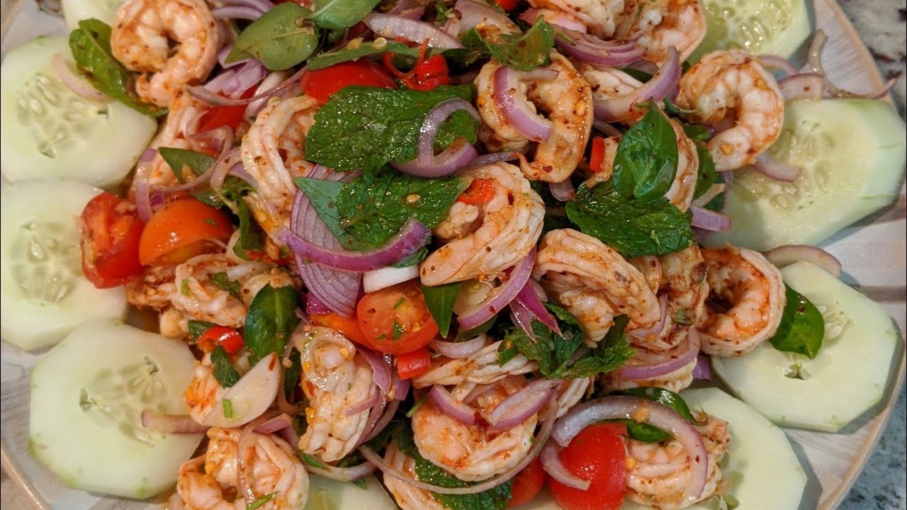 Iu Mien USA shrimps salad is super delicious - YouTube