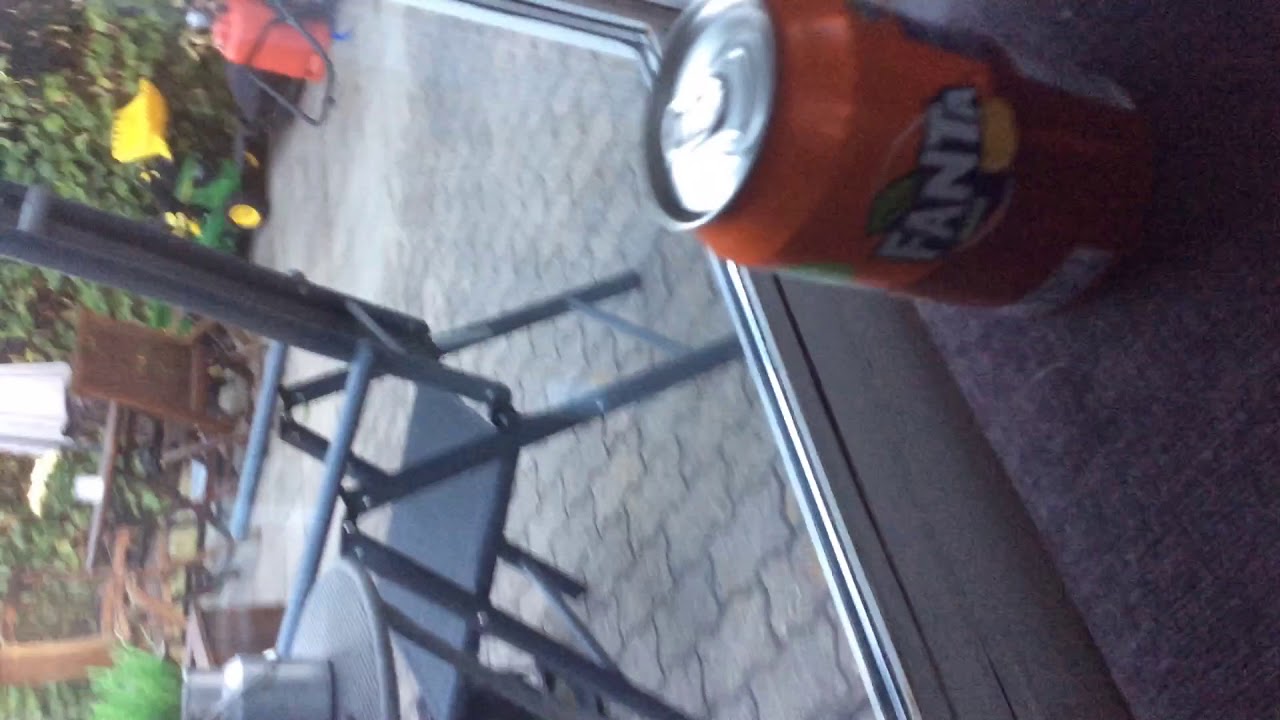 How to open a fanta can - YouTube