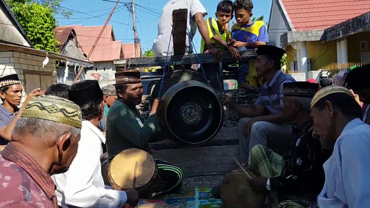 Tradisi Tabuh Gendang pada pesta pernikahan di Lalole Siompu Barat ...