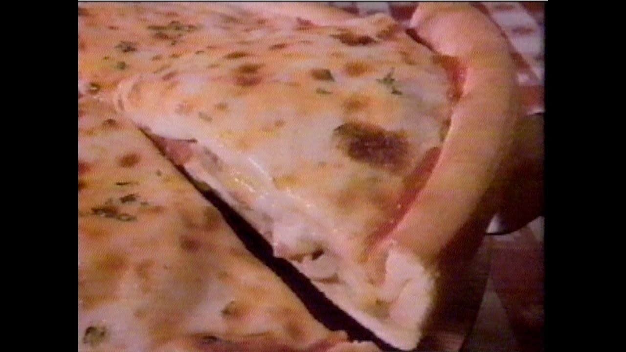 80s - Pizza Hut Priazzo Commercial (1986) - YouTube