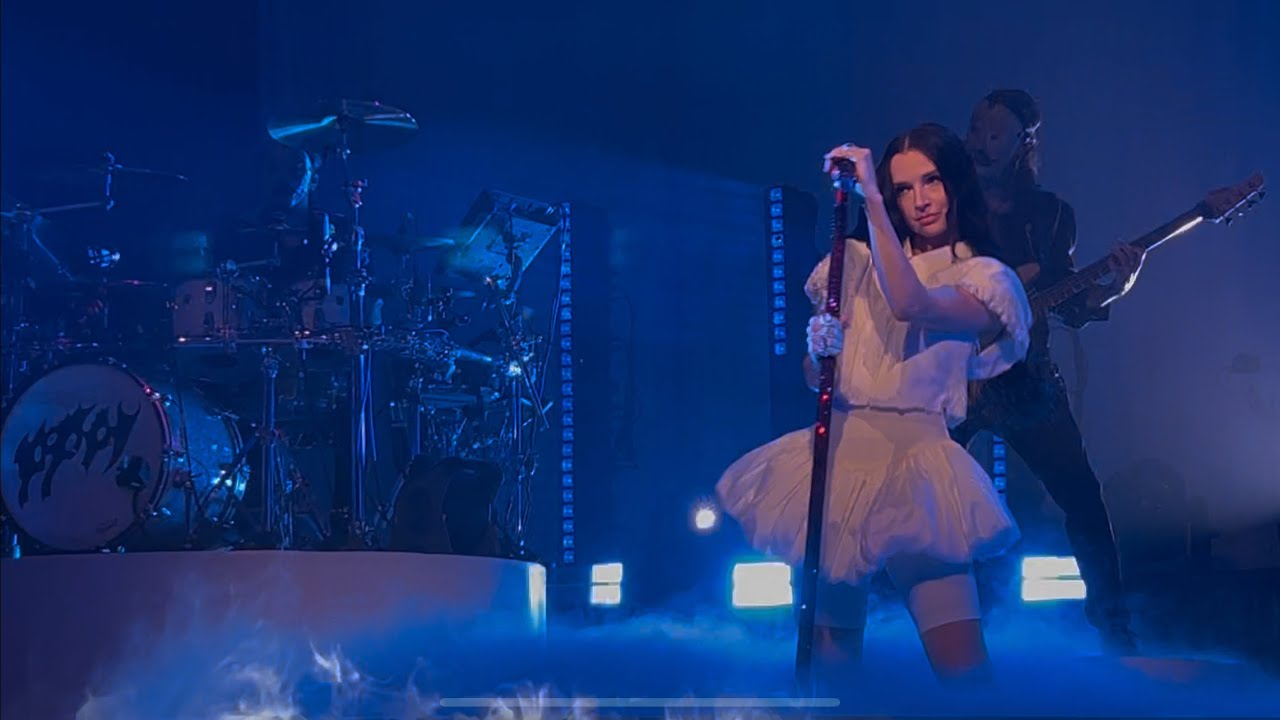 Poppy - Crystallized (Live at House of Blues, Anaheim, CA 9/27/2025 ...