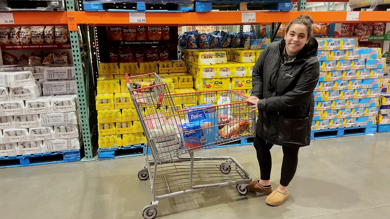Late Night Shopping for Some EPIC Freezer Meals! - YouTube