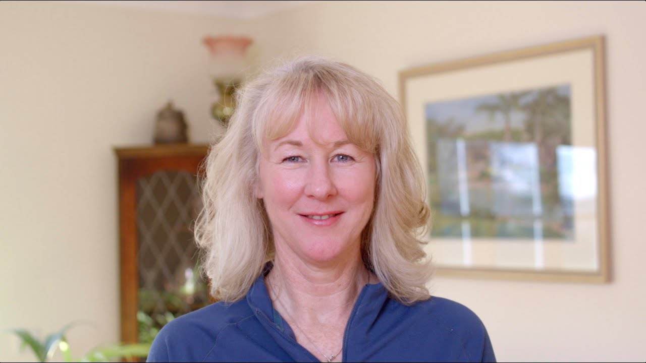 Using technology to improve financial wellbeing: Samantha Seaton - YouTube