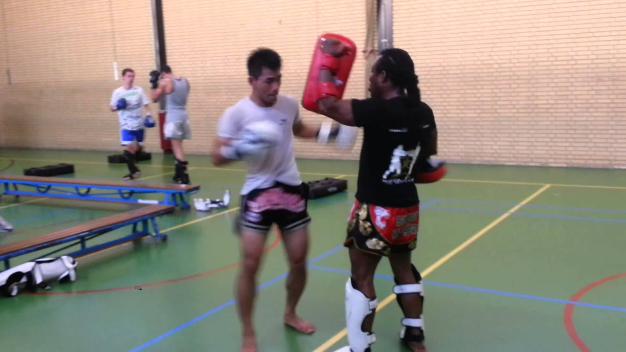 Pads training Mac Rakkong v.s Noel Soares by Team Soares Rotterdam ...