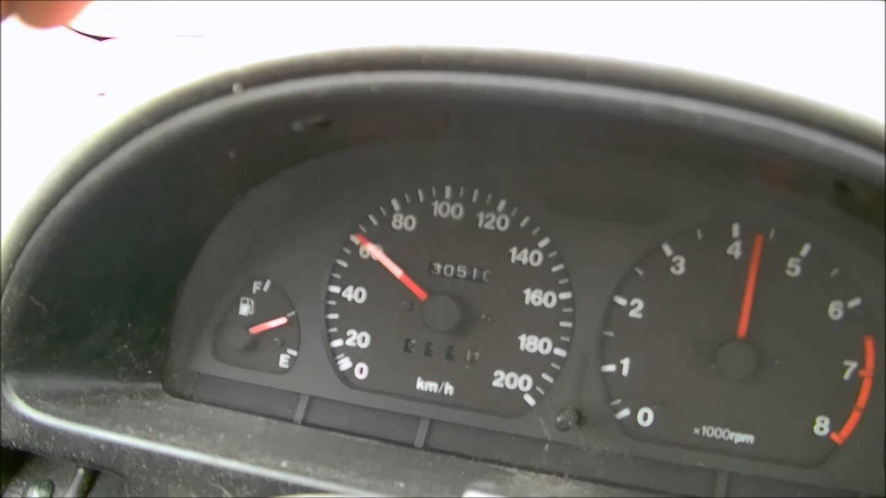 Subaru Justy GX 0-100Kmh - YouTube