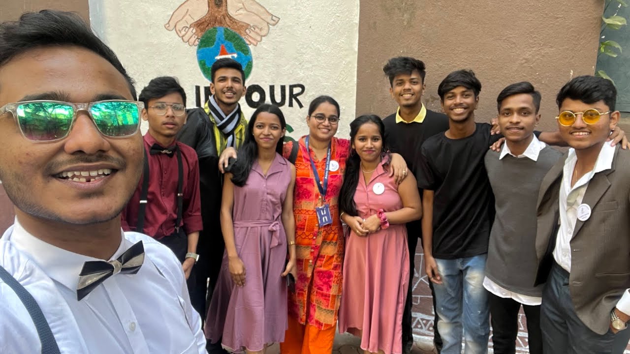 Retro Day In College😍 ️ - YouTube