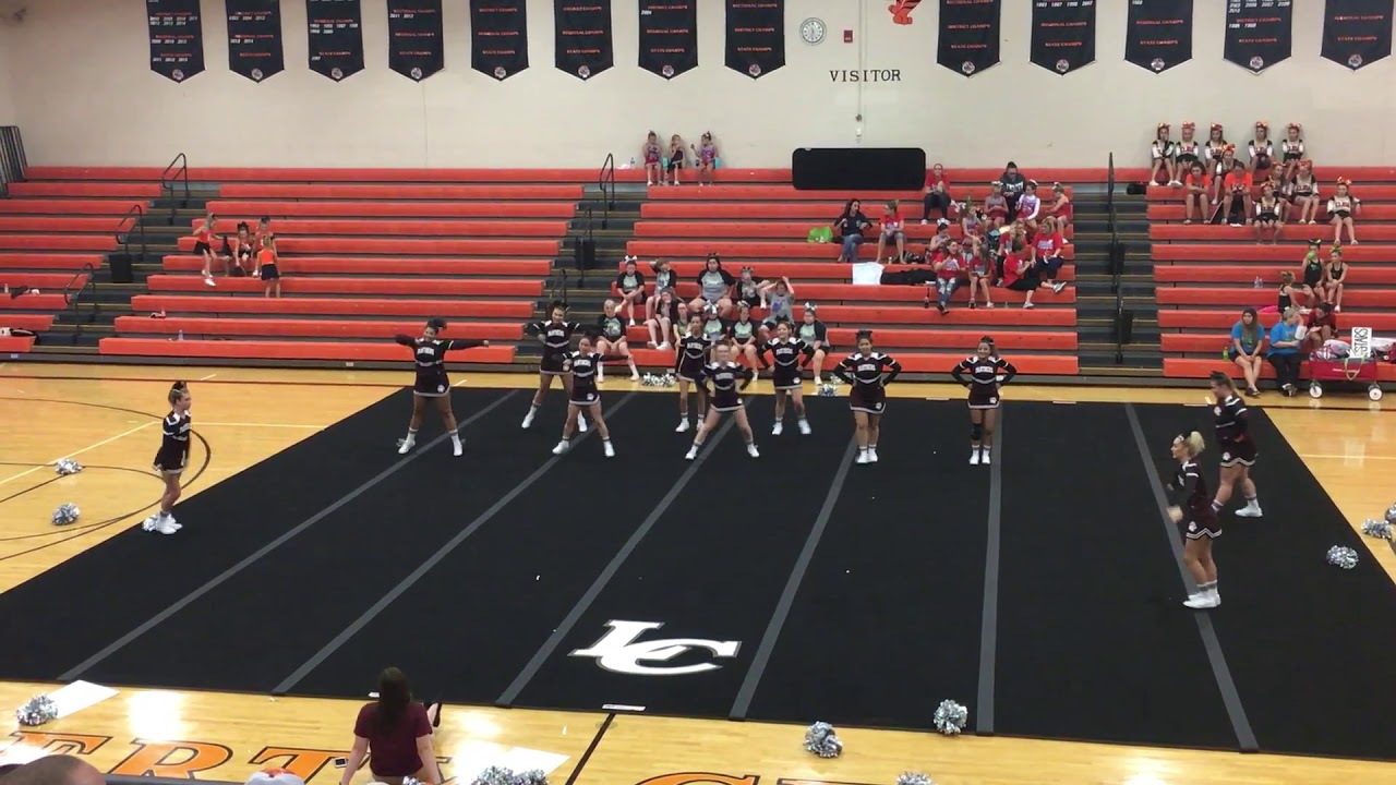 Paulding High School Cheerleading @ LIberty Center Cheer Comp! - YouTube
