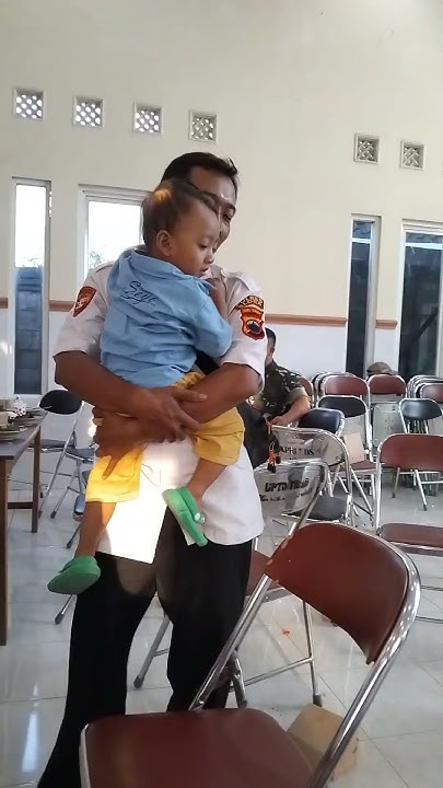 Minta Gendong sambil joget - YouTube