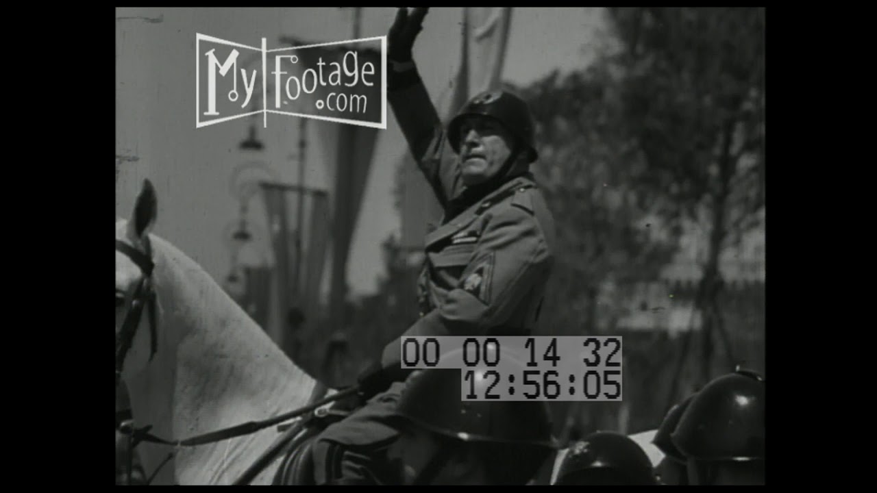 1936 Benito Mussolini Horseback Military Parade - YouTube