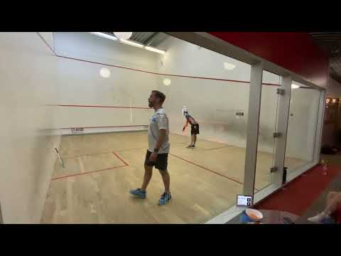 Skvoša sezonas atklāšanas turnīrs Jelgavas Fitland Aivis Gailītis vs Kevin Waring