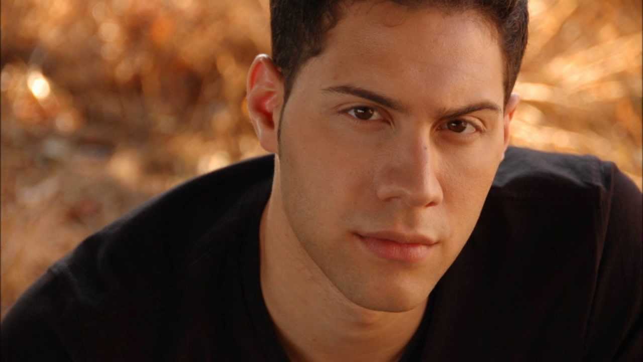 MORGAN review for Leo Minaya "..and the actors gives a winning ...