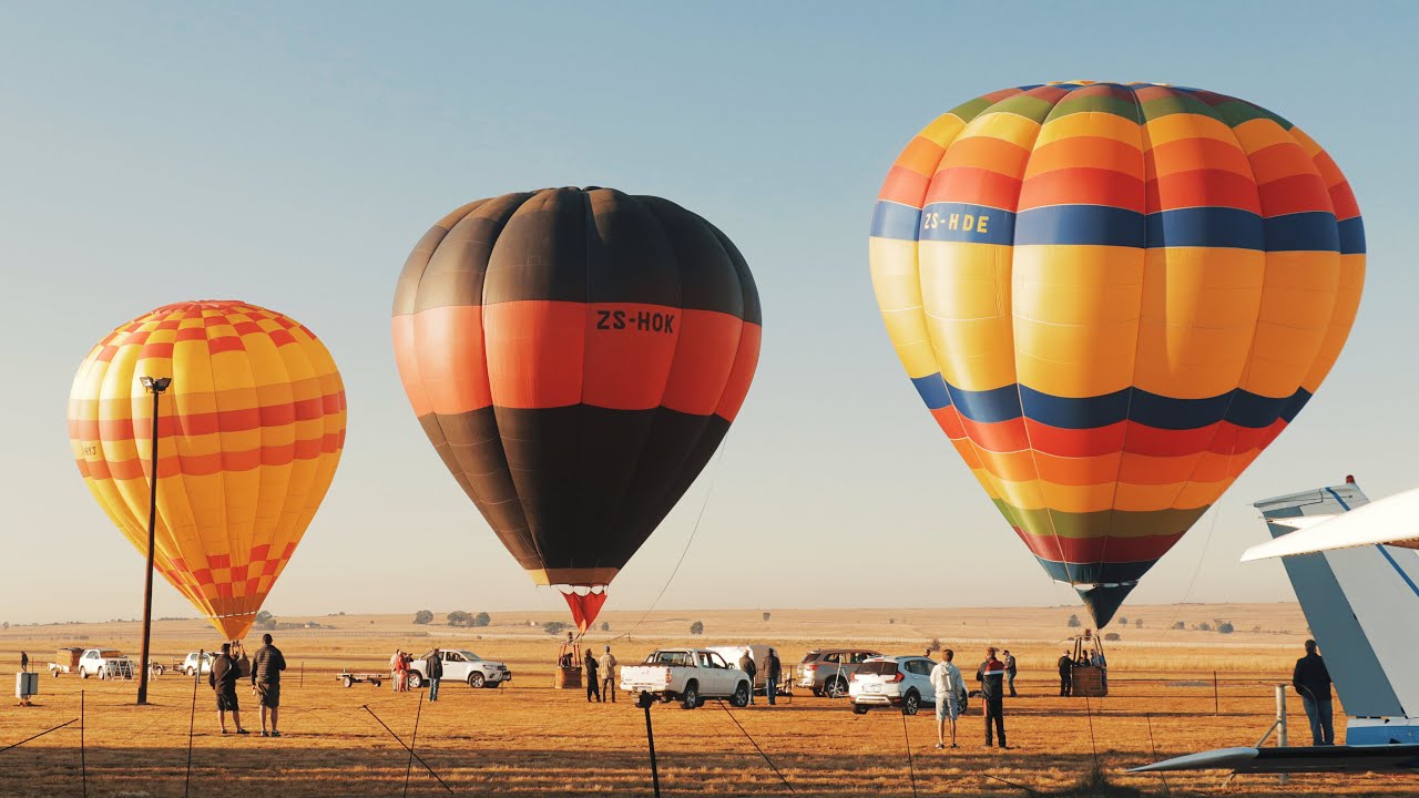 Waking Up at Middelburg Airweek (Pt2) and CRAZY busy departure - YouTube