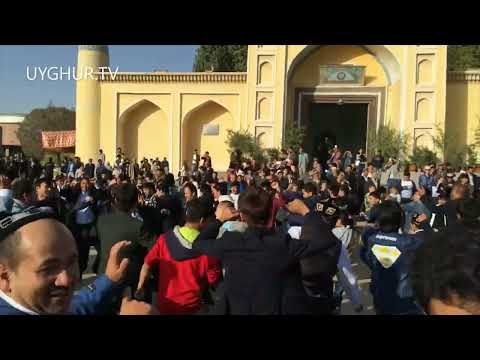 Sama Ussuli  (Uyghur Folk Dance Heyitgah Kashgar 2015) - ساما ئۇسسۇلى