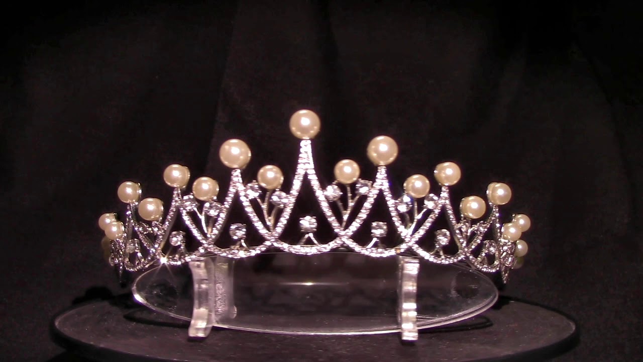 Mikimoto Pearl Crown