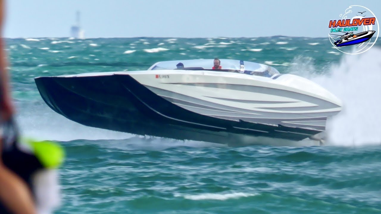Bullet Mode Speed Haulover Inlet Boats - YouTube