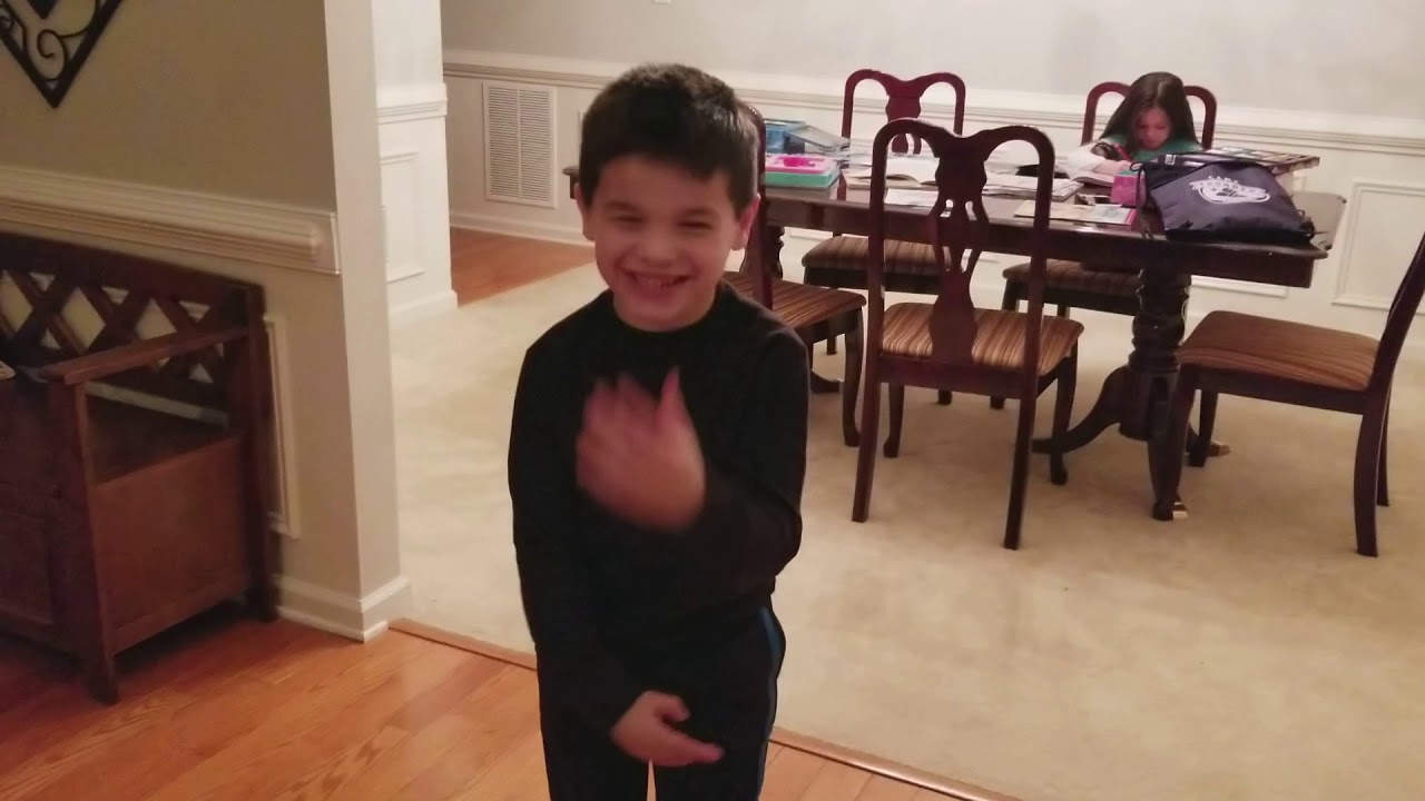 Luke dance - YouTube