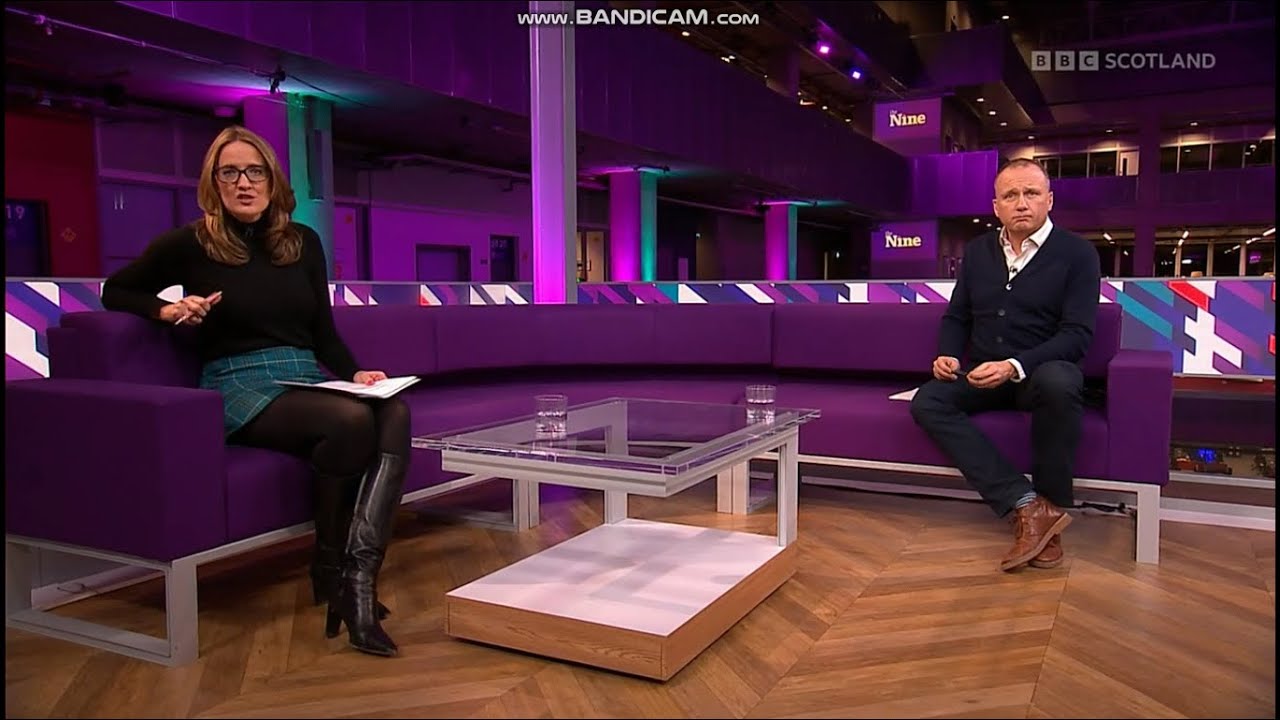 Laura Maciver - Black Tights & Boots - 16/2/22 - YouTube