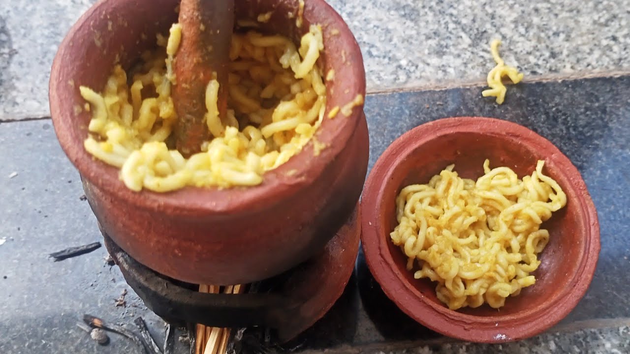 miniature cooking noodles / mud pot noodles recipe / clay pot noodles ...