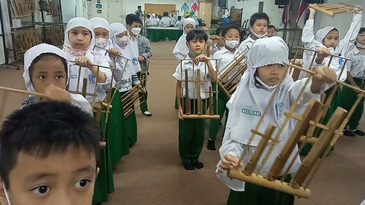 Twinkle Little star. kls 1 SDIA 44 Summarecon - YouTube