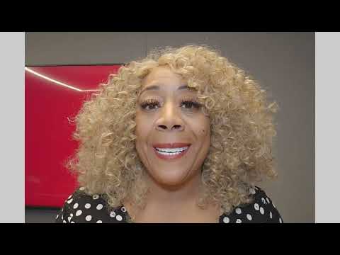 Venus Williams gets married! Kevin Hart and his new business venture with 🐕 dogs