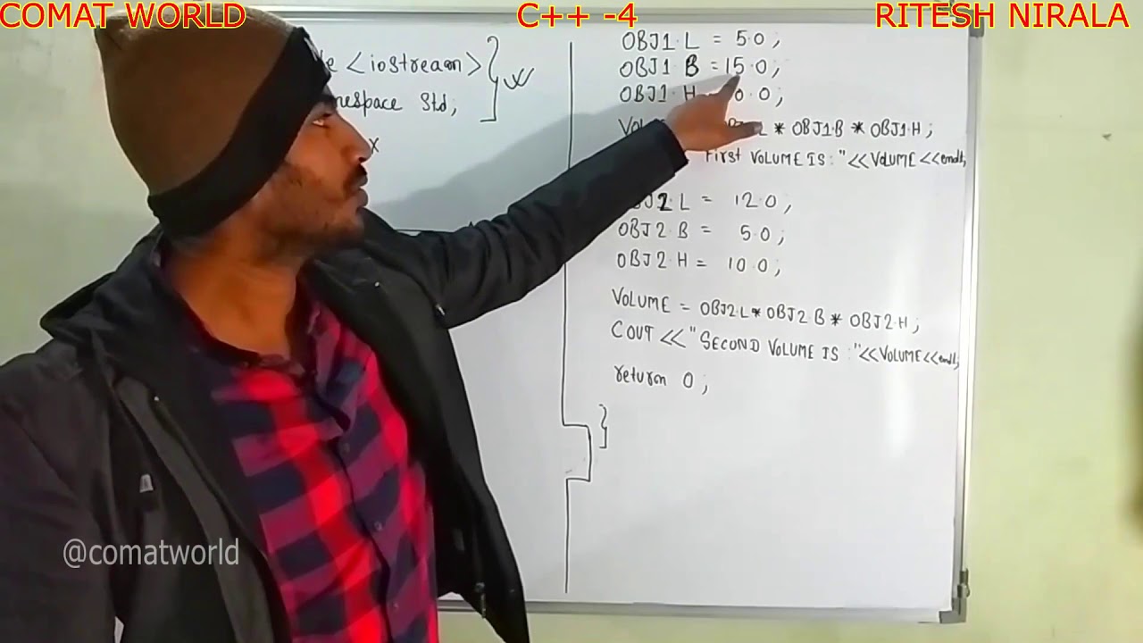 Multiple objects of one class - YouTube