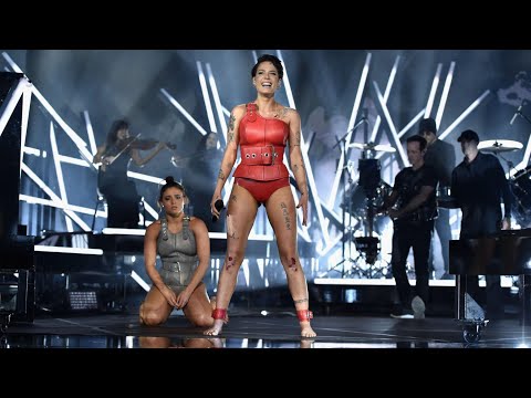 Halsey - Without Me (Live Performance on Billboard Music Awards) 4K
